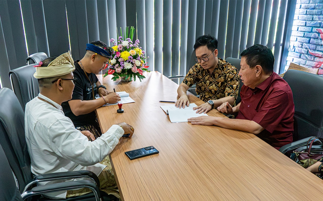 Pramana Experience Signs MOU for Hotel & Resorts in Bali